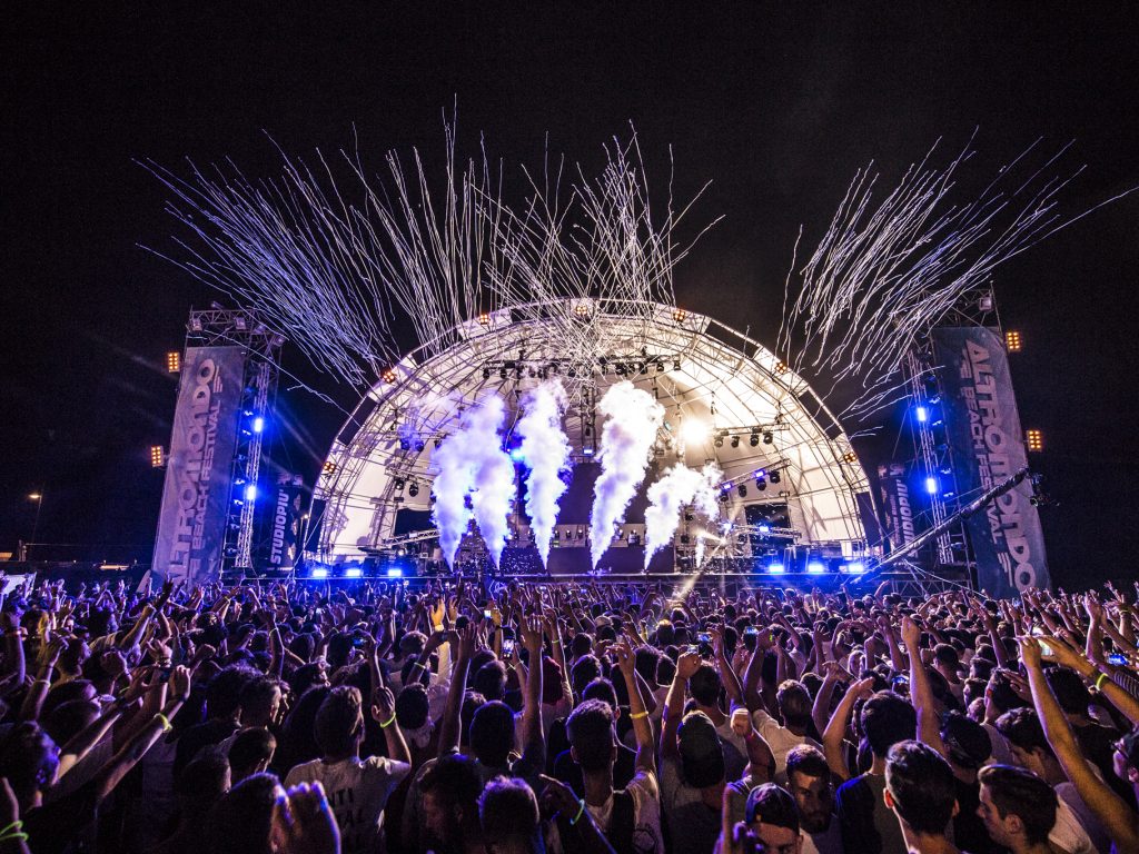 Libera on the Beach — TPi