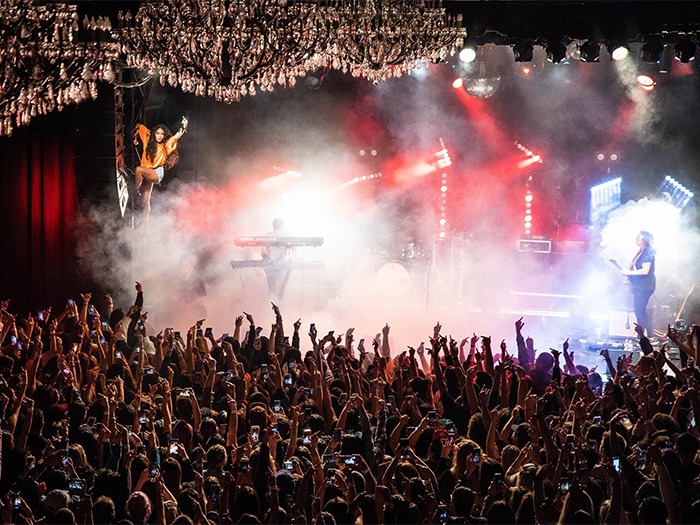 Elation Pixel Creativity for Jessie Reyez Being Human On Tour — TPi