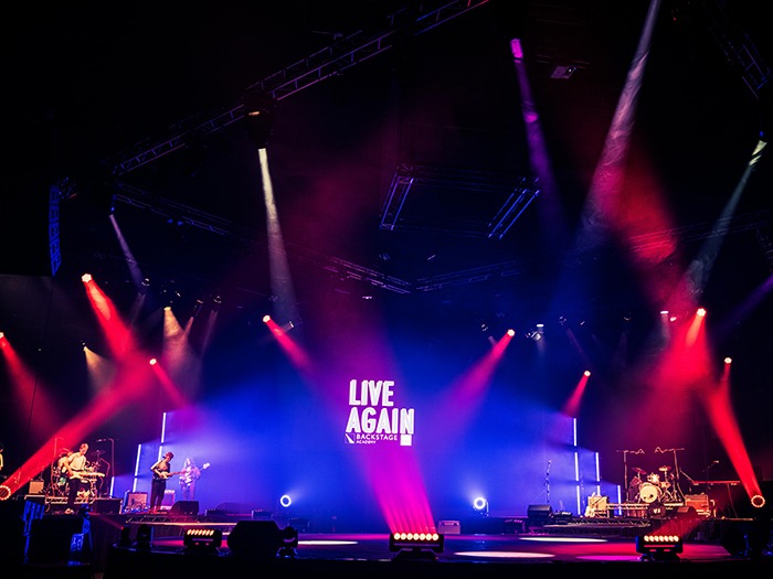 Live Again: Backstage Academy Students Look to Pre-Pandemic Bounce Back ...