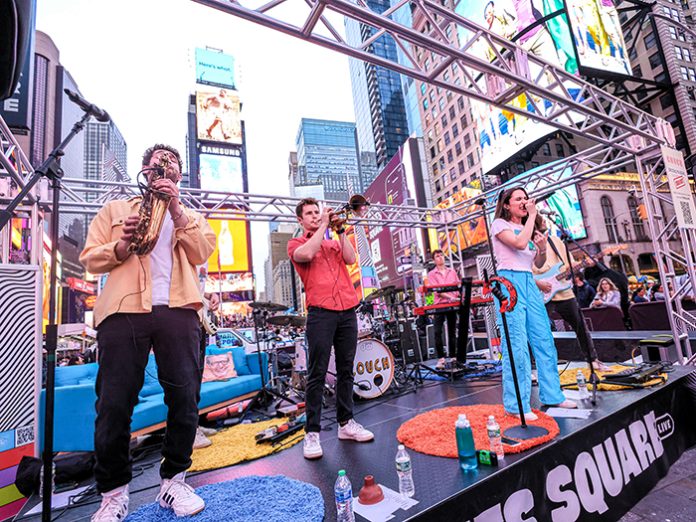 CJD Productions deploys RF Venue for Times Square Live Concert Series — TPi