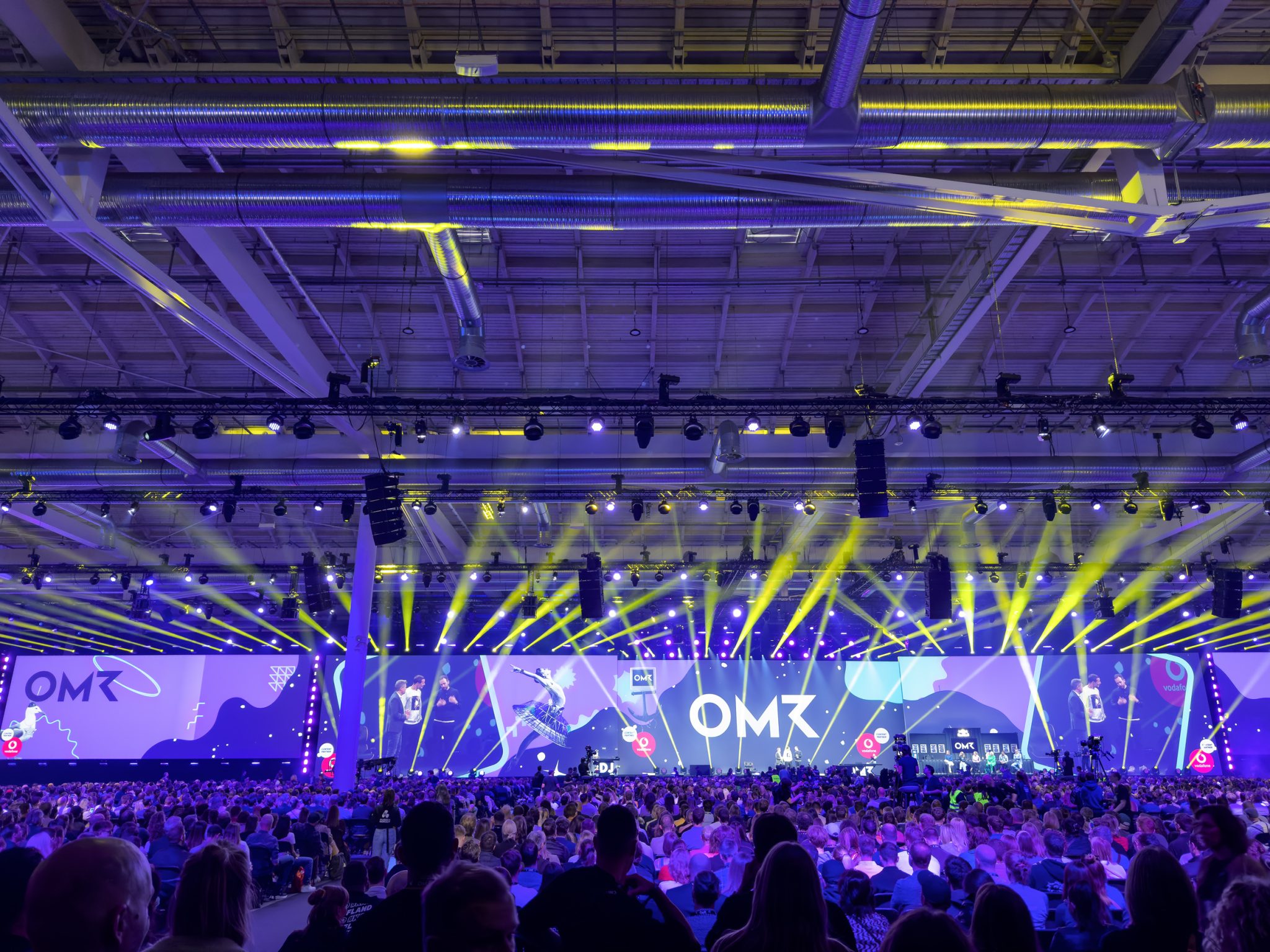 PRG Germany debuts Cameo ORON H2 at OMR Festival — TPi