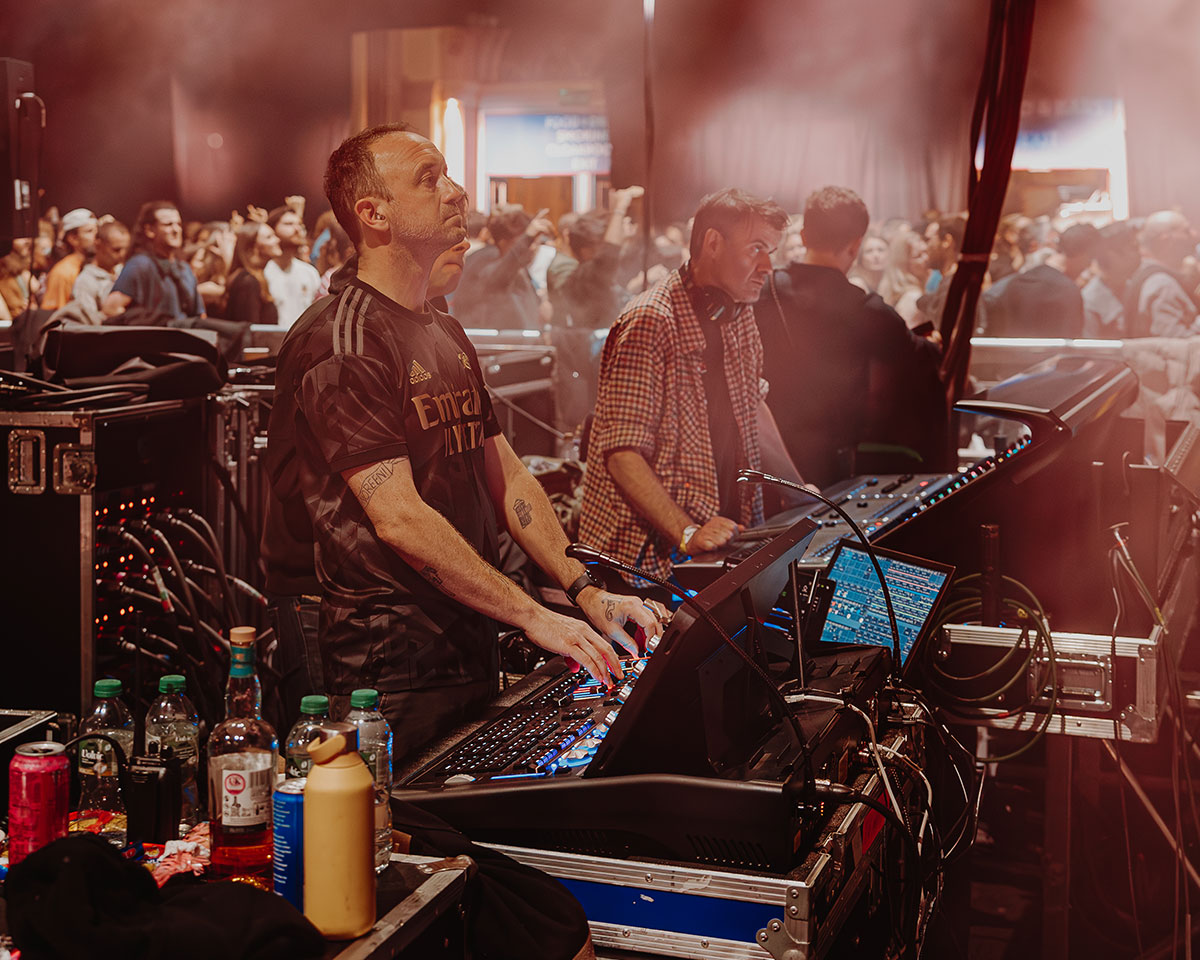 Four Tet @ Ally Pally: Ed Warren masterminds multi-fixture geometry — TPi